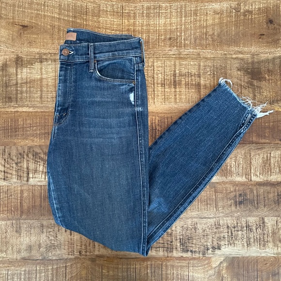 MOTHER | Jeans | Mother The Vamp Fray Jeans | Poshmark